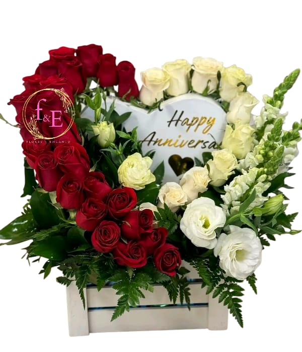 Arreglo Lazos de Pasión y Pureza. - Flores y Encanto